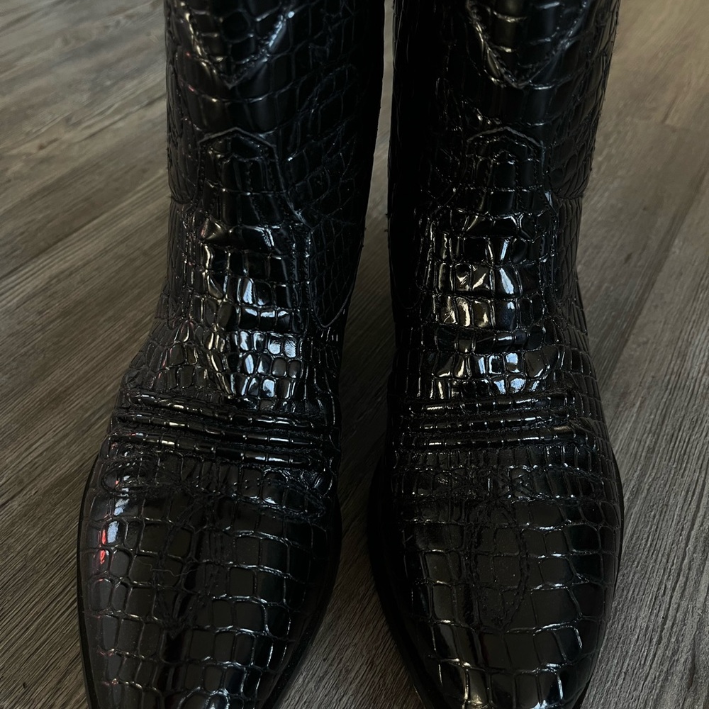 Urban Outfitters Croc Cowboy Boots - Gem